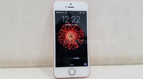 Apple iPhone SE review: Small but not weak | Technology News - The ...