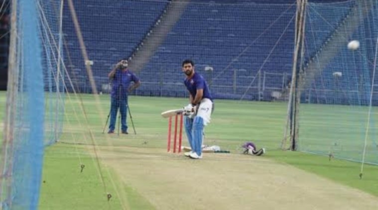 MS Dhoni practices with new IPL team Rising Pune Supergiants | Ipl News ...