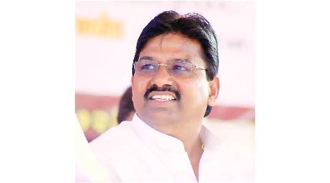 Ramesh Bagwe takes over as Pune Congress chief | Pune News - The Indian ...
