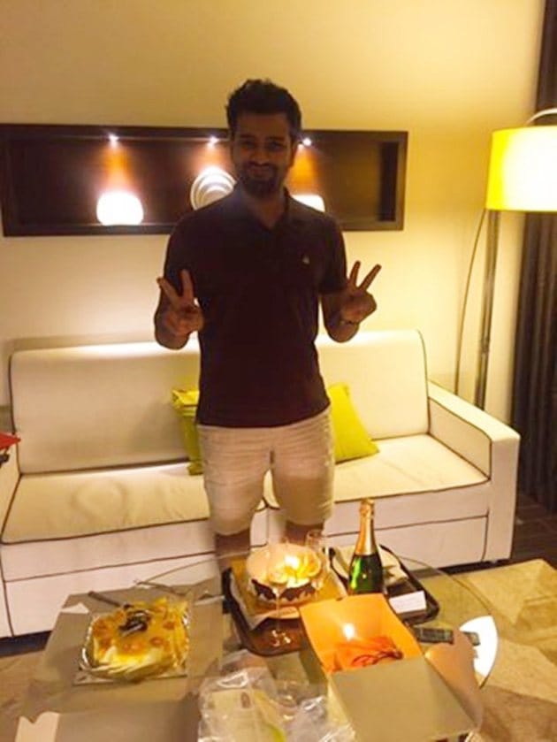 Rohit Sharma celebrates 29th birthday with wife Ritika, see pics ...