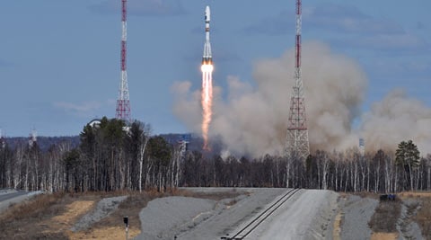 Russia launches first rocket from Vostochny spaceport at second attempt ...
