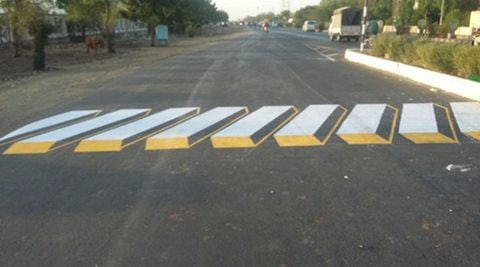 Nitin Gadkari floats idea to try 3D paintings as virtual speed breakers ...