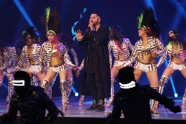 IPL 2016 Opening Ceremony: MS Dhoni’s wife Sakshi Dhoni makes a pretty ...