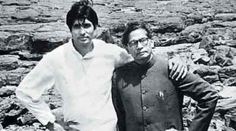 Amitabh Bachchan strengthens himself by reading father’s work every day ...