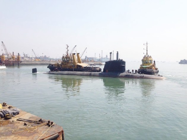 Kalvari — the first of P75 submarines sails out of Mumbai harbour for ...