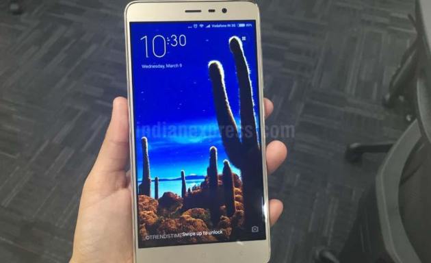 Samsung Galaxy J5, J7 (2016) vs Redmi Note 3 vs Le 1s vs Moto G Turbo ...