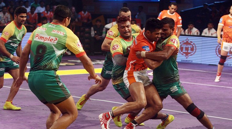 Pro Kabaddi league (PKL) season 4: Puneri Paltan tie 27-27 with Dabang ...