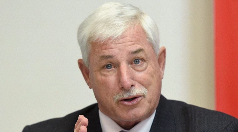 Richard Hadlee says sun setting on Test cricket is a good thing ...