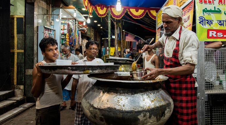 Breaking roza in Kolkata with suta kebabs, gulab jamuns and haleem ...