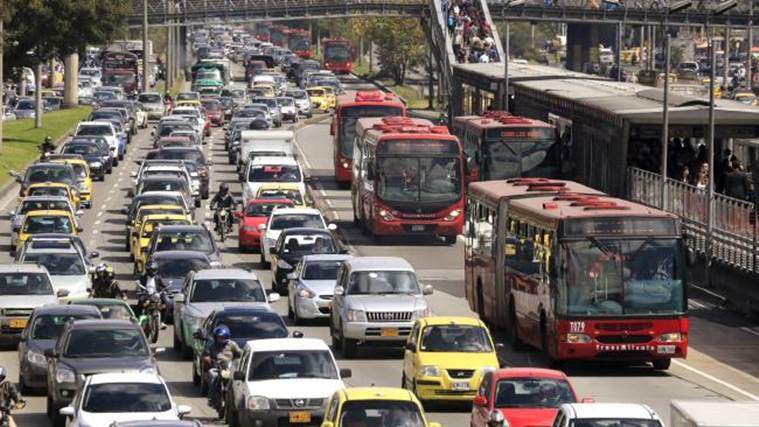 Sydney to trial ground-level traffic lights for smartphone users ...