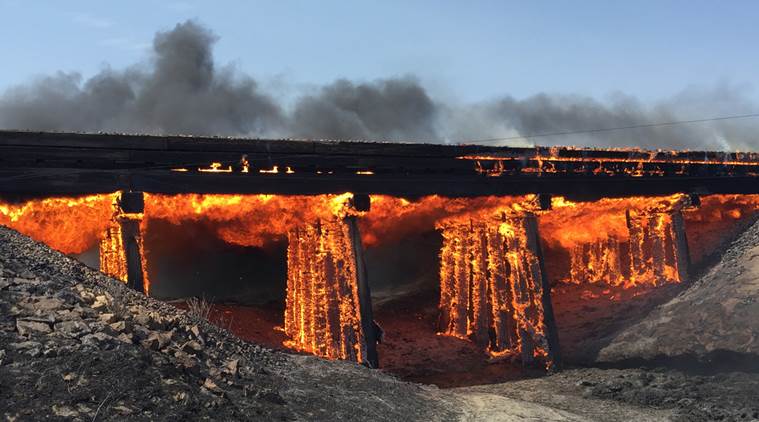 US: Western wildfires still rage, but some progress being made | World ...