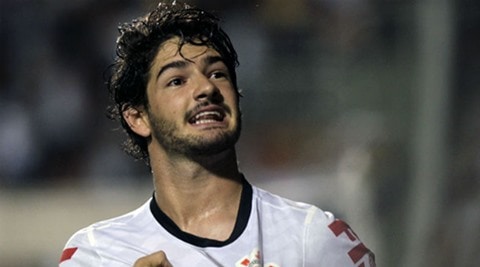 Alexandre Pato set to return to Europe in Villarreal move | Football ...