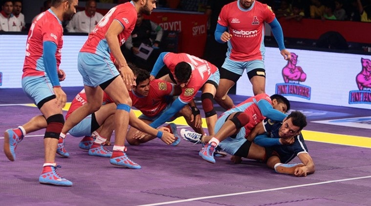 Pro Kabaddi league (PKL), season 4: Dabang Delhi thump Patna Pirates 33 ...