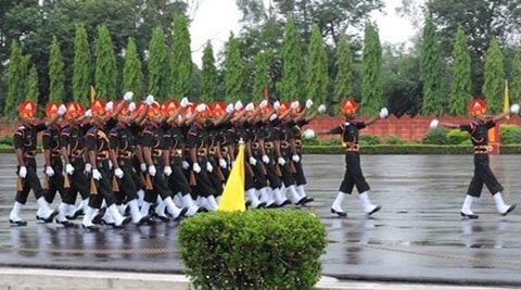 Over 200 recruits pass out from Guards Regimental Centre, Kamptee ...
