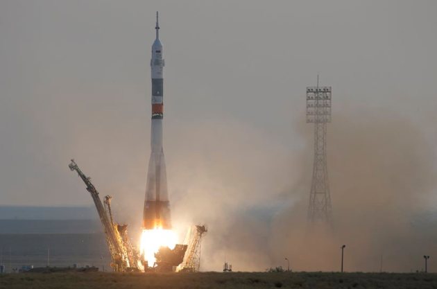 NASA launches upgraded Soyuz aircraft with three crew members