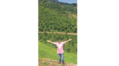 Actor Sayaji Shinde brings Satara villages together to plant 20,000 ...