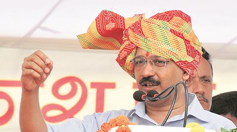 Punjab: Arvind Kejriwal shown black flags after releasing trade ...
