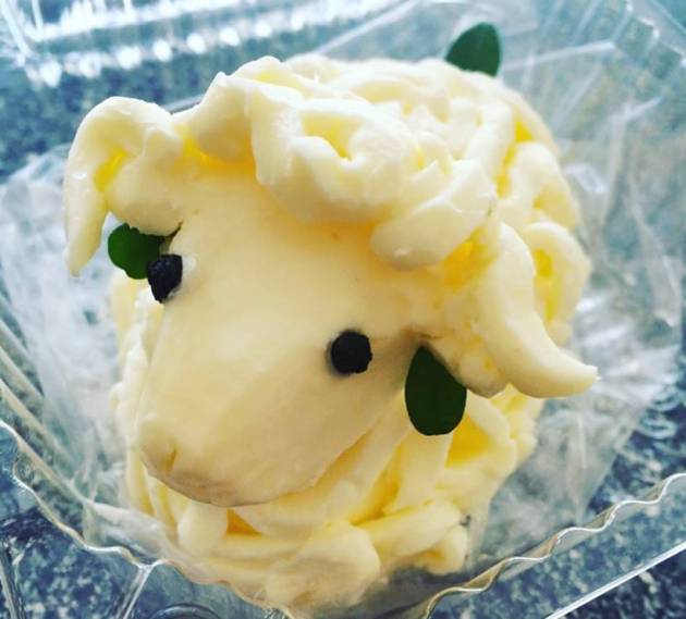 Utterly, butterly, beautiful: These butter sculptures are a sight for ...