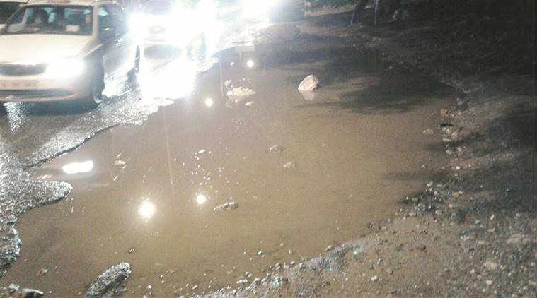 Delhi: Repair work on, but problem of potholes and waterlogged roads ...