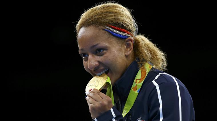 Boxer Estelle Mossely celebrates birthday gold for France | Rio-2016 ...