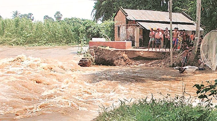 Man-made flood: West Bengal mulling legal action against DVC, warns ...