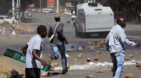 Violence in Zimbabwe’s capital after anti-Mugabe rally | World News ...