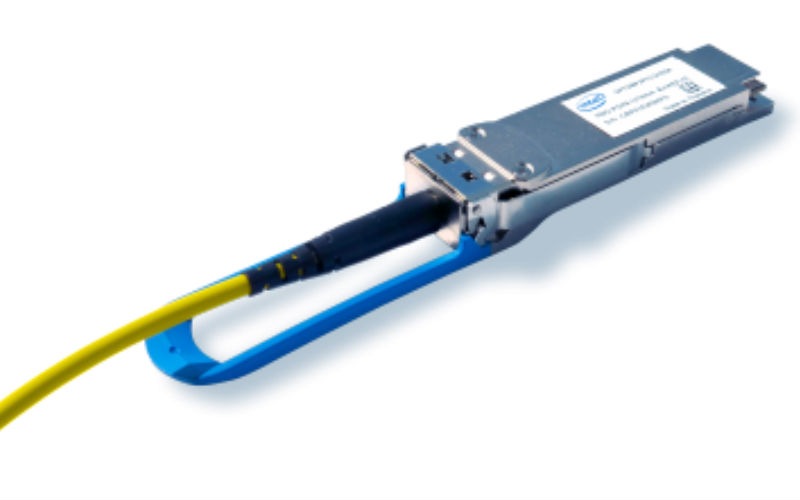 Intel’s Silicon Photonics is a small form-factor chip for data ...