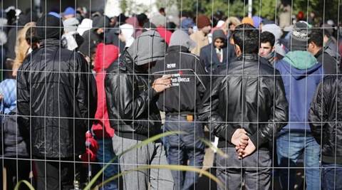 Migrant influx pushes German population growth to highest since 1992 ...