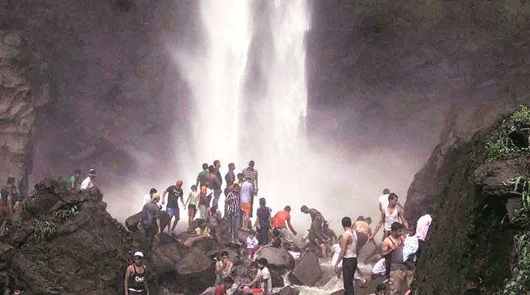 Pandavkada falls closed for Mumbai tourists during monsoons | Mumbai ...