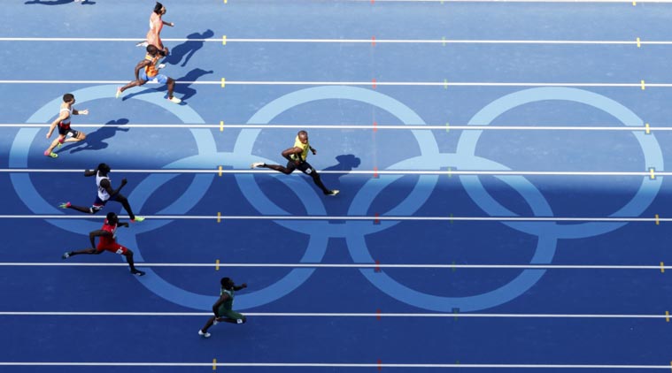 Early bird Usain Bolt coasts into 200m semis at Rio 2016 Olympics | Rio ...