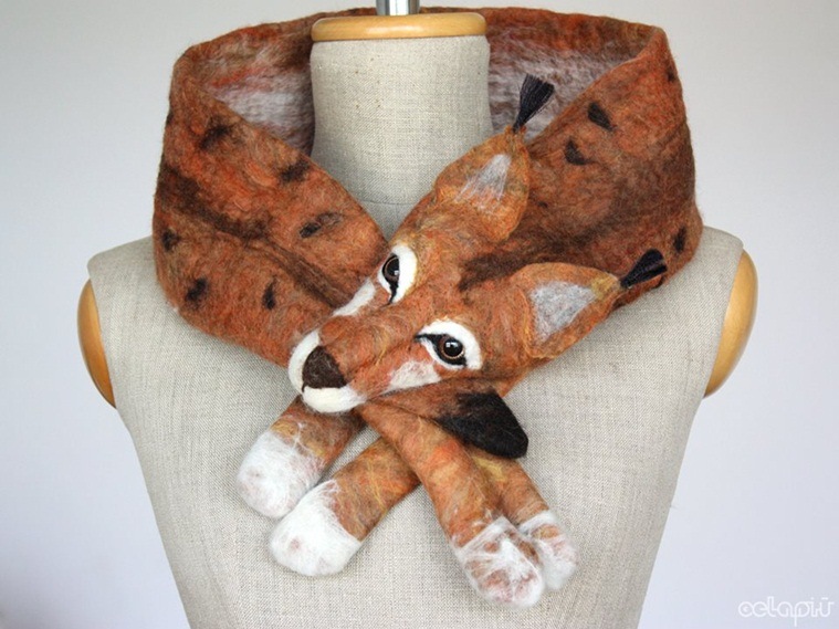 These handmade animal-head scarves are really cute, would you like to ...