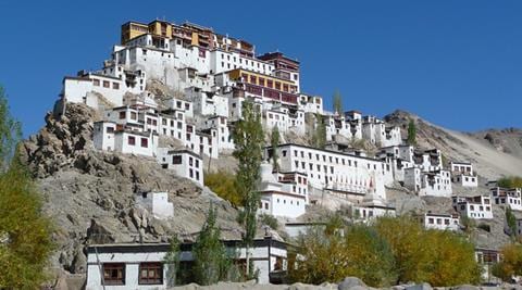 Kashmir: Protected Area Permit relaxed, foreigners allowed to visit ...