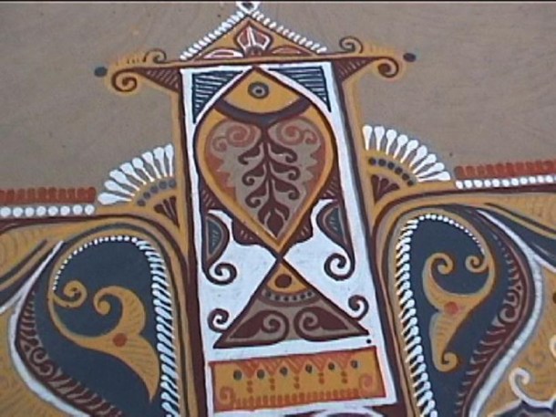 10 alpana designs to beautify your home on Lakshmi Puja | Lifestyle ...