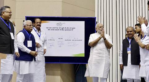 Country marks two years of Clean India campaign | India News - The ...