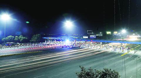 Issues and arguments: How a key Delhi-Noida bridge went toll-free ...