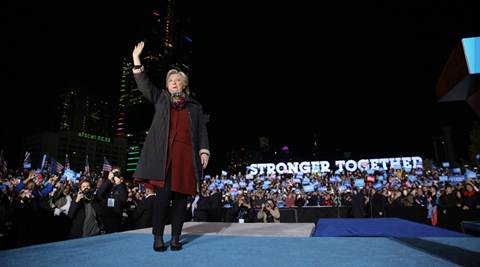 US Elections 2016: Hillary Clinton takes fight to Arizona, long a ...