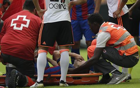 Tearful Andres Iniesta out for six to eight weeks with ligament damage ...