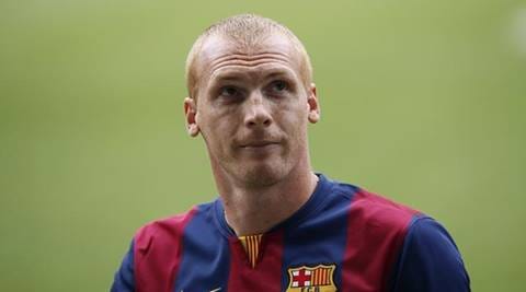 Injured Barcelona defender Jeremy Mathieu out for three weeks ...