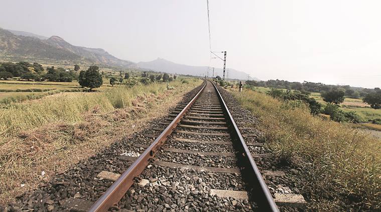 Train services disrupted in rush hour | Mumbai News - The Indian Express