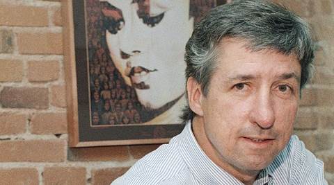 Tom Hayden, famed 1960s anti-war activist, dies aged 76 | World News ...