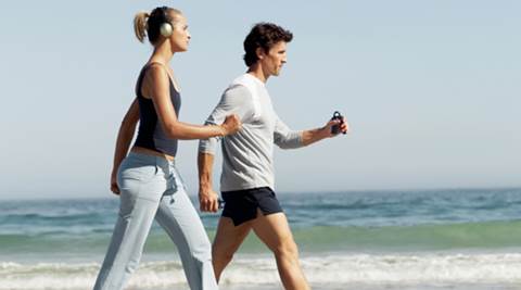 Regular walking routine helps prevent heart disease | Fitness News ...