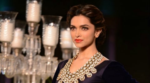 Padmavati: Deepika Padukone dazzles as Rani Padmini in a song sequence ...