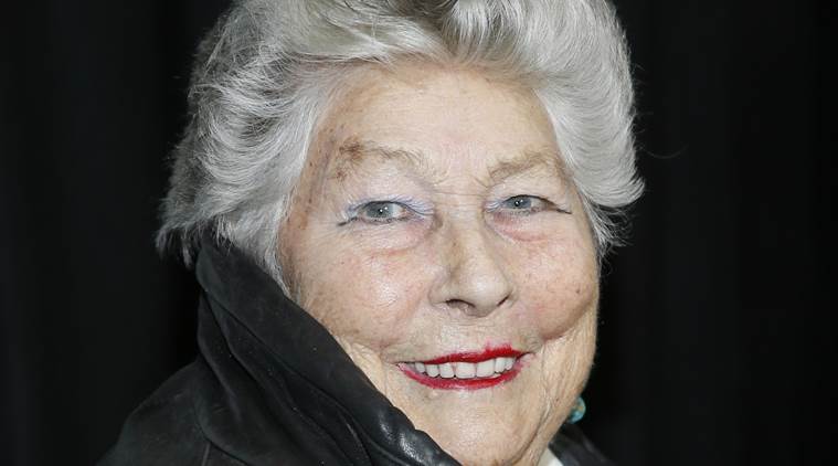 Industry veterans get honorary Oscars at Governors Awards | Hollywood ...