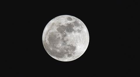 World looks up to gaze at extra bright ‘supermoon’ | Technology News ...