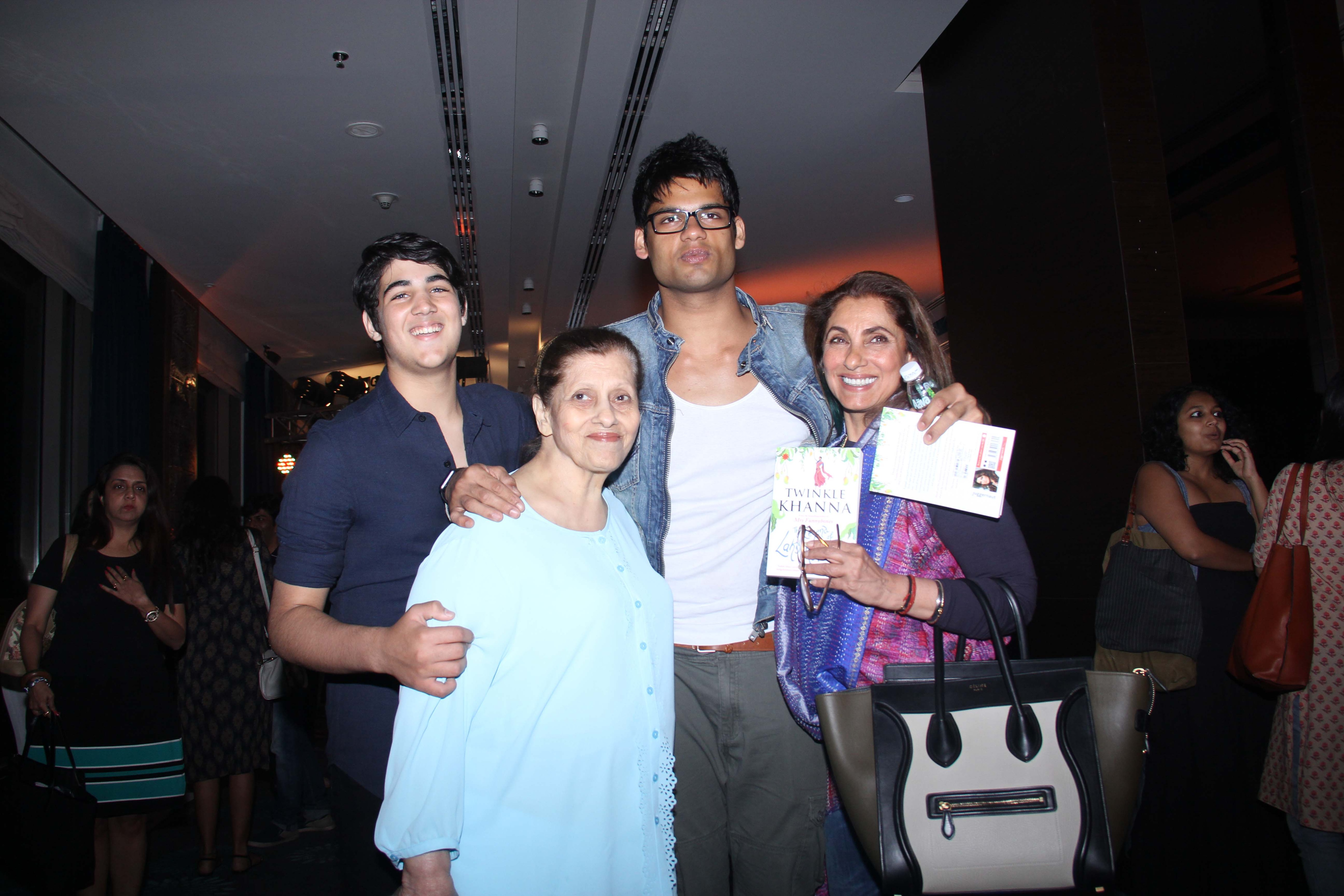 Dimple Kapadia called Twinkle Khanna ‘junglee’ and that’s where Akshay ...