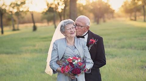 Lovely elderly couple wait for 70 years to get memorable wedding photos ...