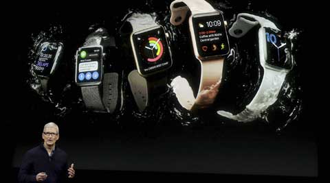Apple Watch sales to consumers set record in holiday week: Tim Cook ...