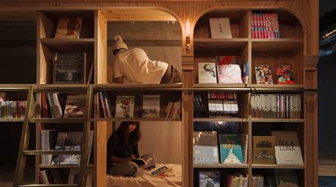 Want to live in a book shelf, reading your favourite books? In Japan ...