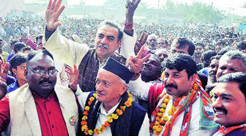 Parties field star campaigners, play demonetisation to their advantage ...