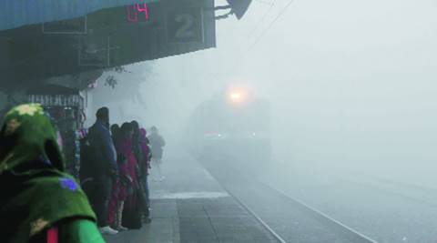 Fog and poor visibility in Delhi delays city-bound trains, flights ...